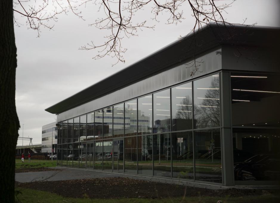 Auto stalling in Amsterdam | Carway.com